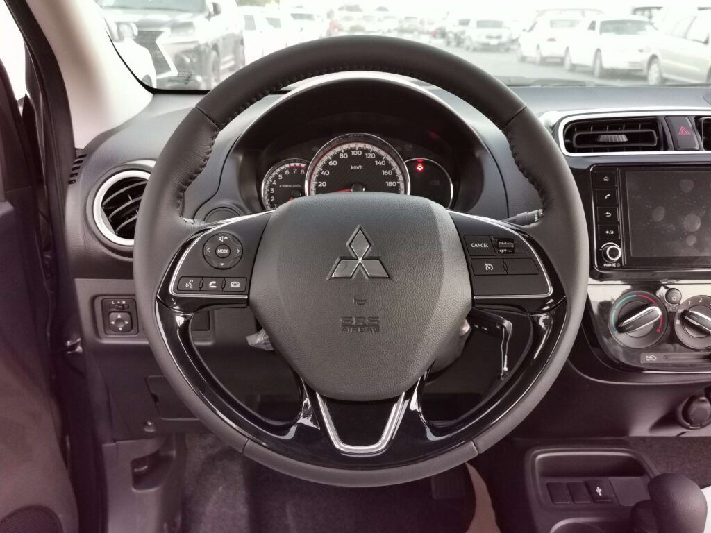 Mitsubishi Attrage 2023 1.2P Gray — Monstro Hard