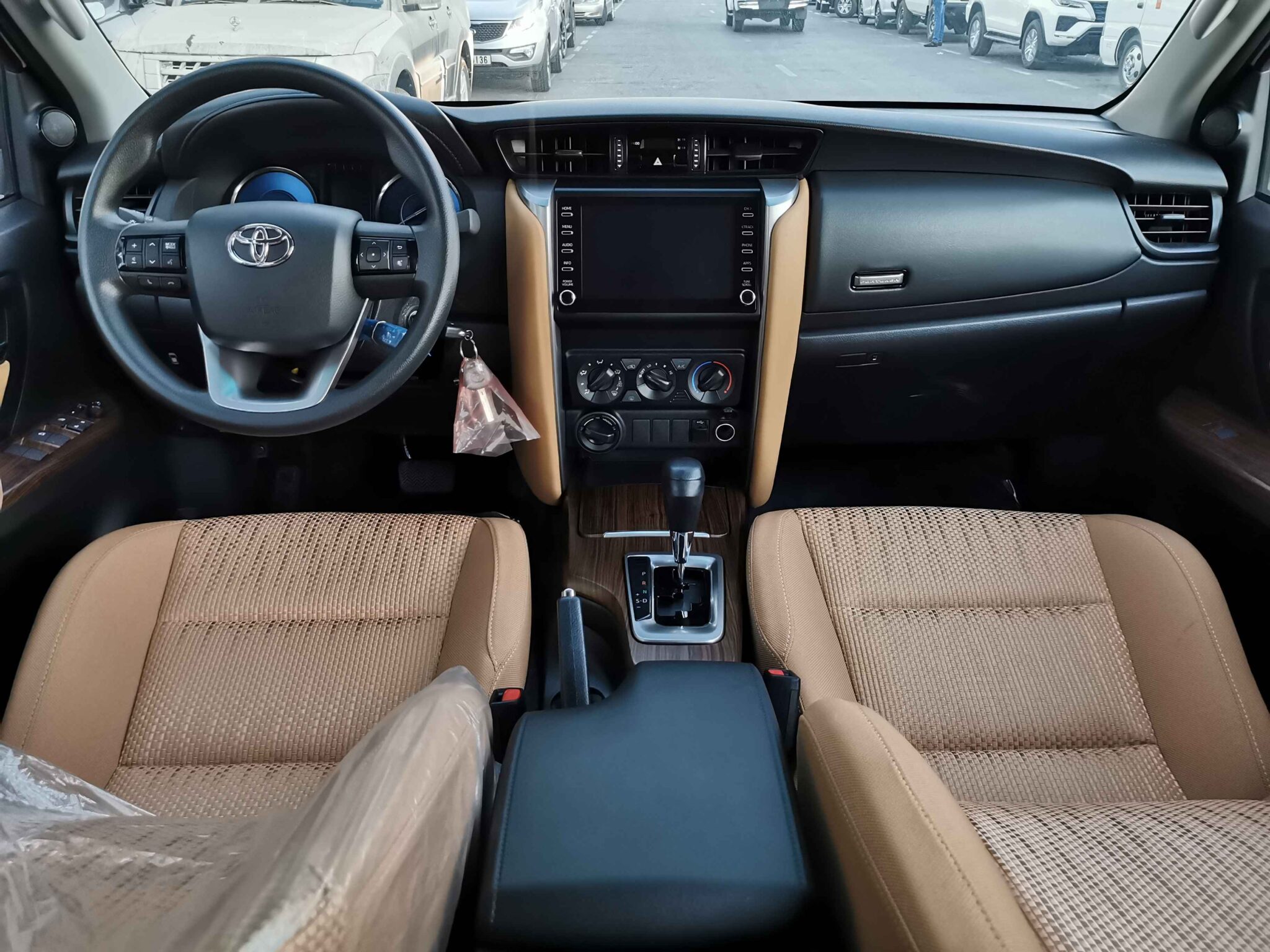 Toyota Fortuner TGN156 2022 2.7P Gray — Monstro Hard